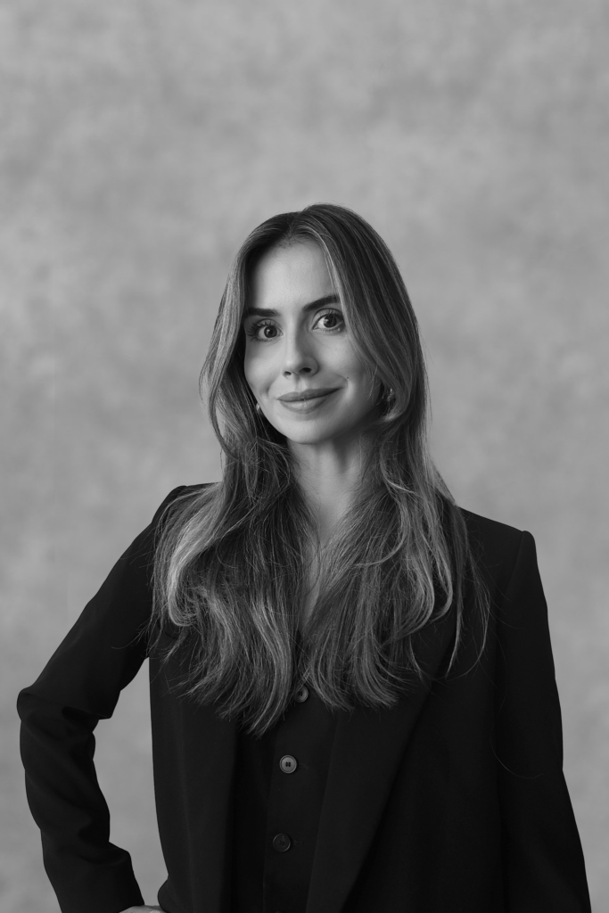 Lizzy Bryan - 1508 London